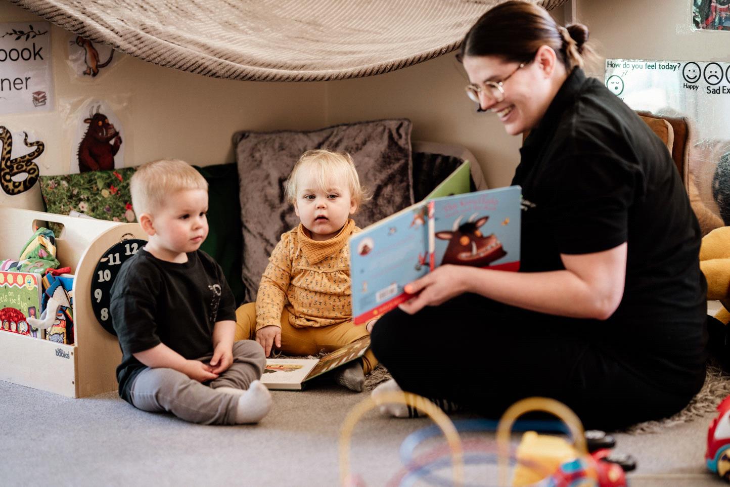 Early Years Practitioner Apprenticeship Standard Level 2 - Stamford College