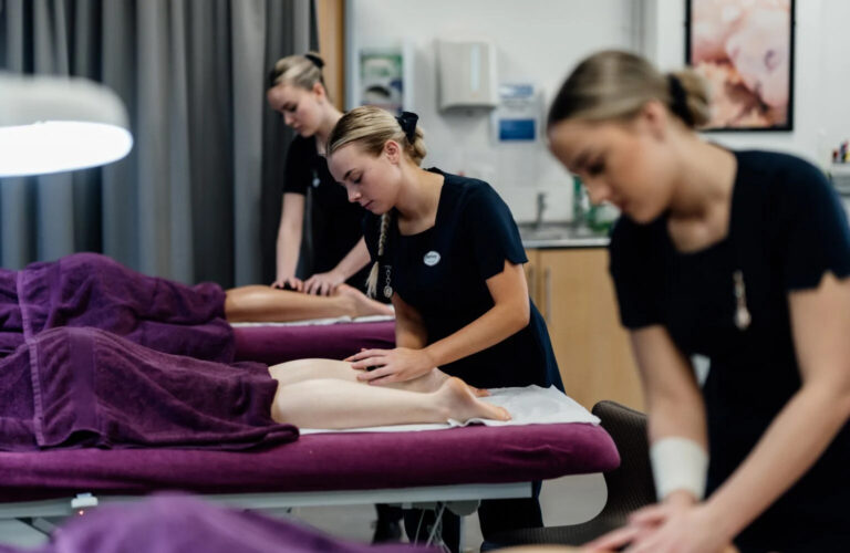 Beauty Therapy (Massage) Diploma Level 3 - Stamford College